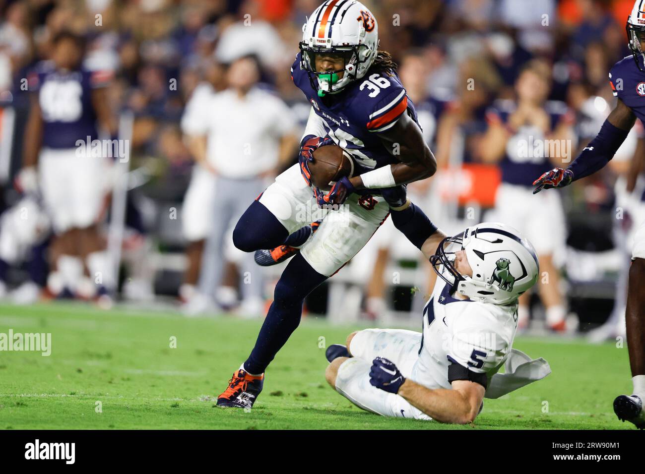 Auburn cornerback Jaylin Simpson (36) intercepts a pass intended for ...