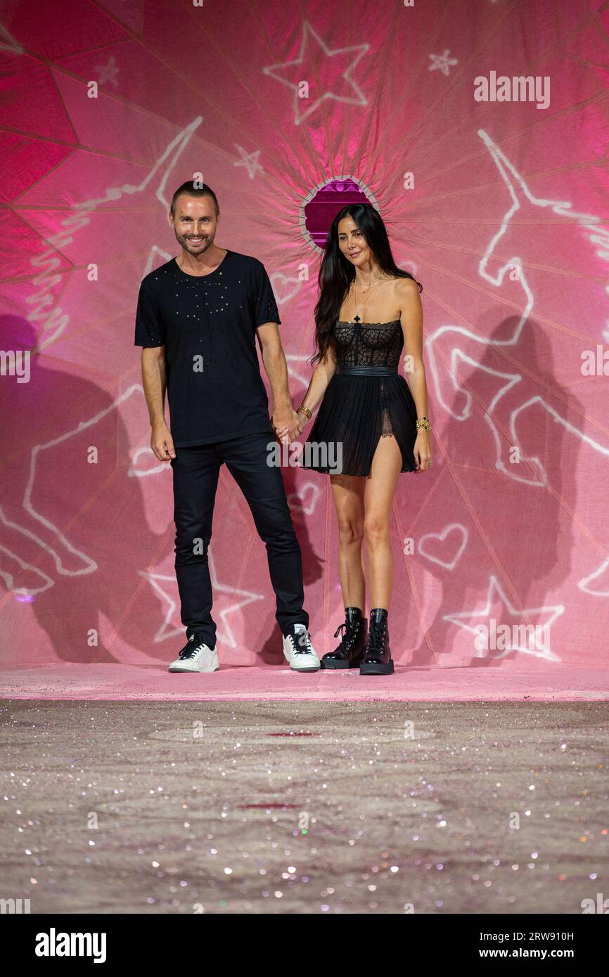 Hila hi-res stock photography and images - Alamy