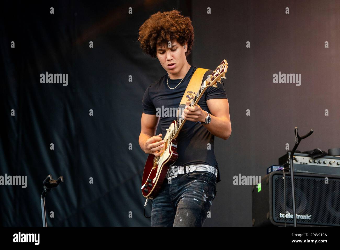 Brandon "Taz" Niederauer performs with Jon Batiste during Bourbon and ...