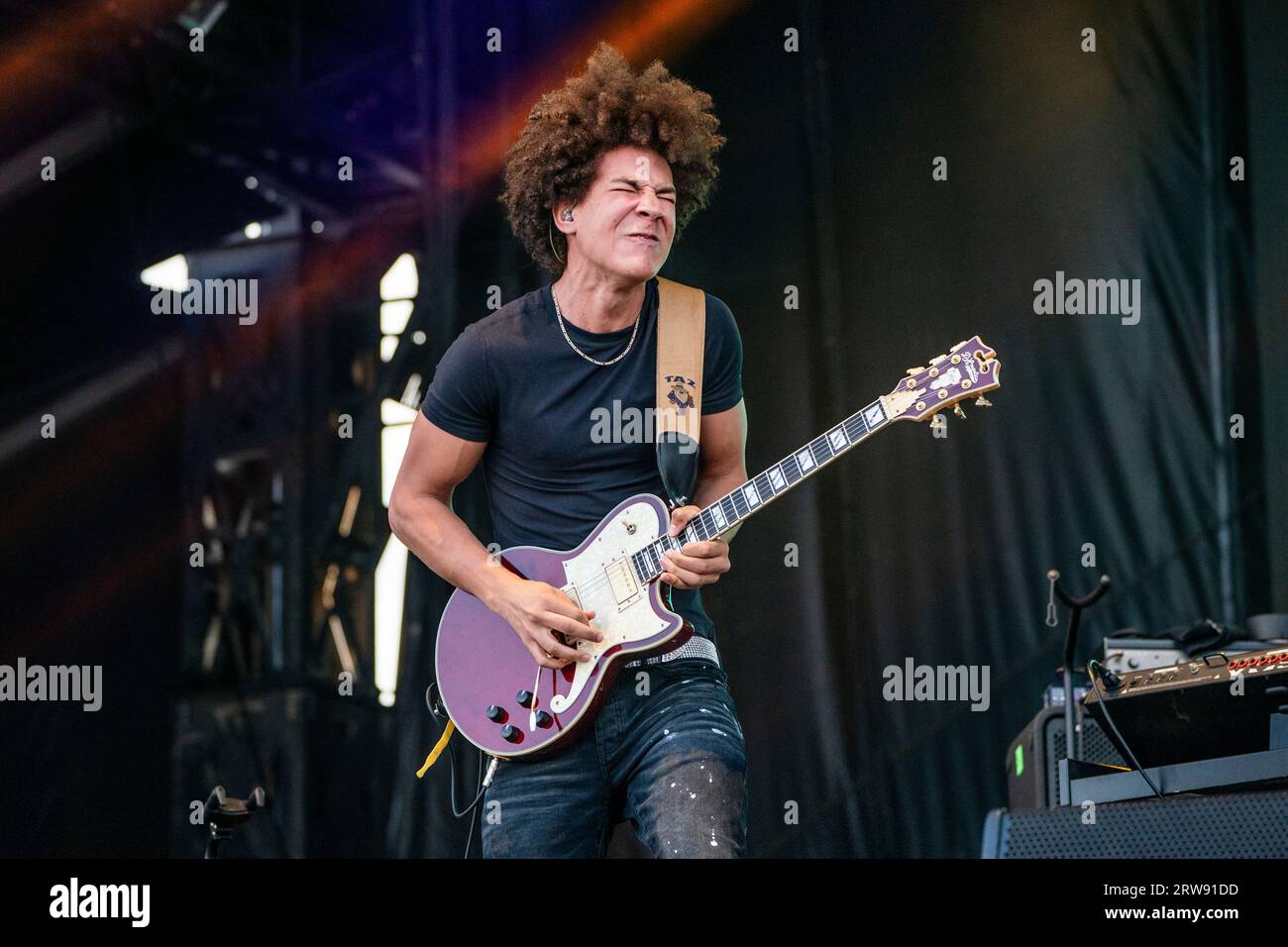 Brandon "Taz" Niederauer performs with Jon Batiste during Bourbon and ...