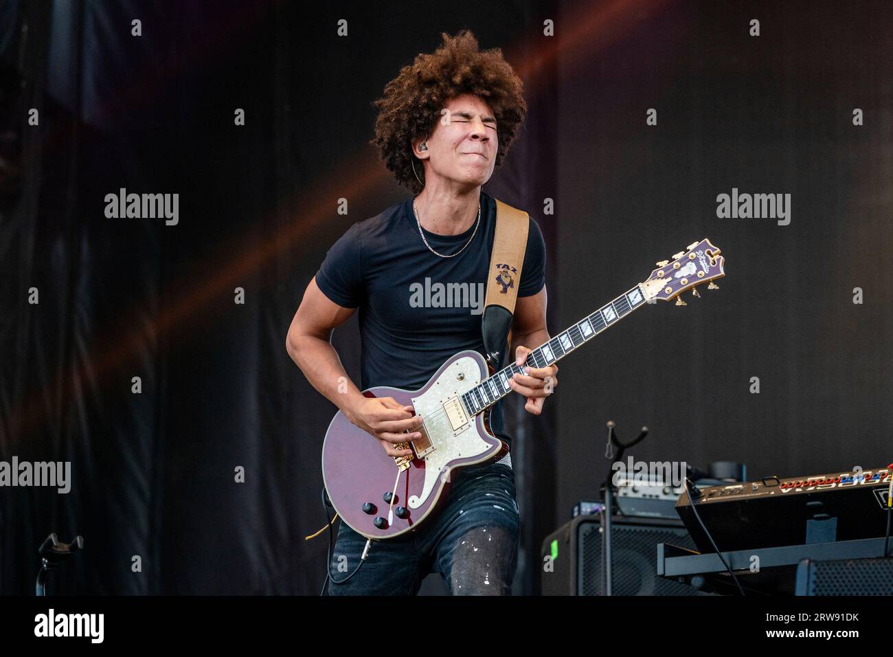 Brandon "Taz" Niederauer performs with Jon Batiste during Bourbon and ...