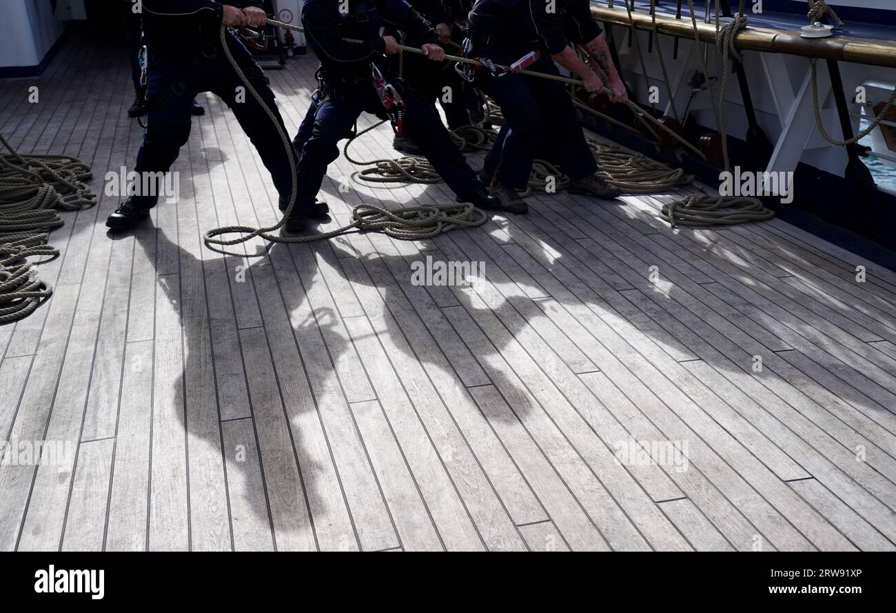 Kiel, Germany. 14th Sep, 2023. The sail crew sets the sails of the sail ...