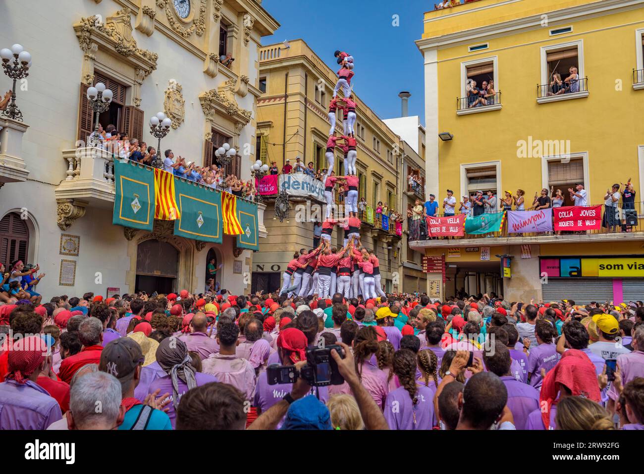Castells (human towers) on the Sant Fèlix day of 2022. The main ...