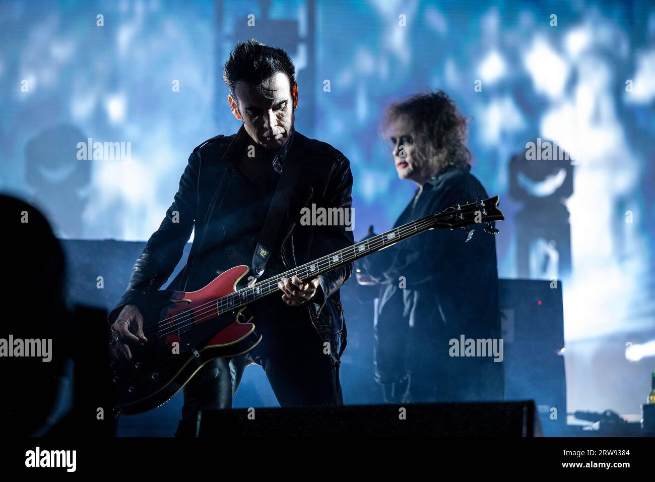 Chicago, USA. 17th Sep, 2023. The Cure perform at Riot Fest on Sunday ... Chicago, USA. 17th Sep, 2023. The Cure perform at Riot Fest on Sunday ...