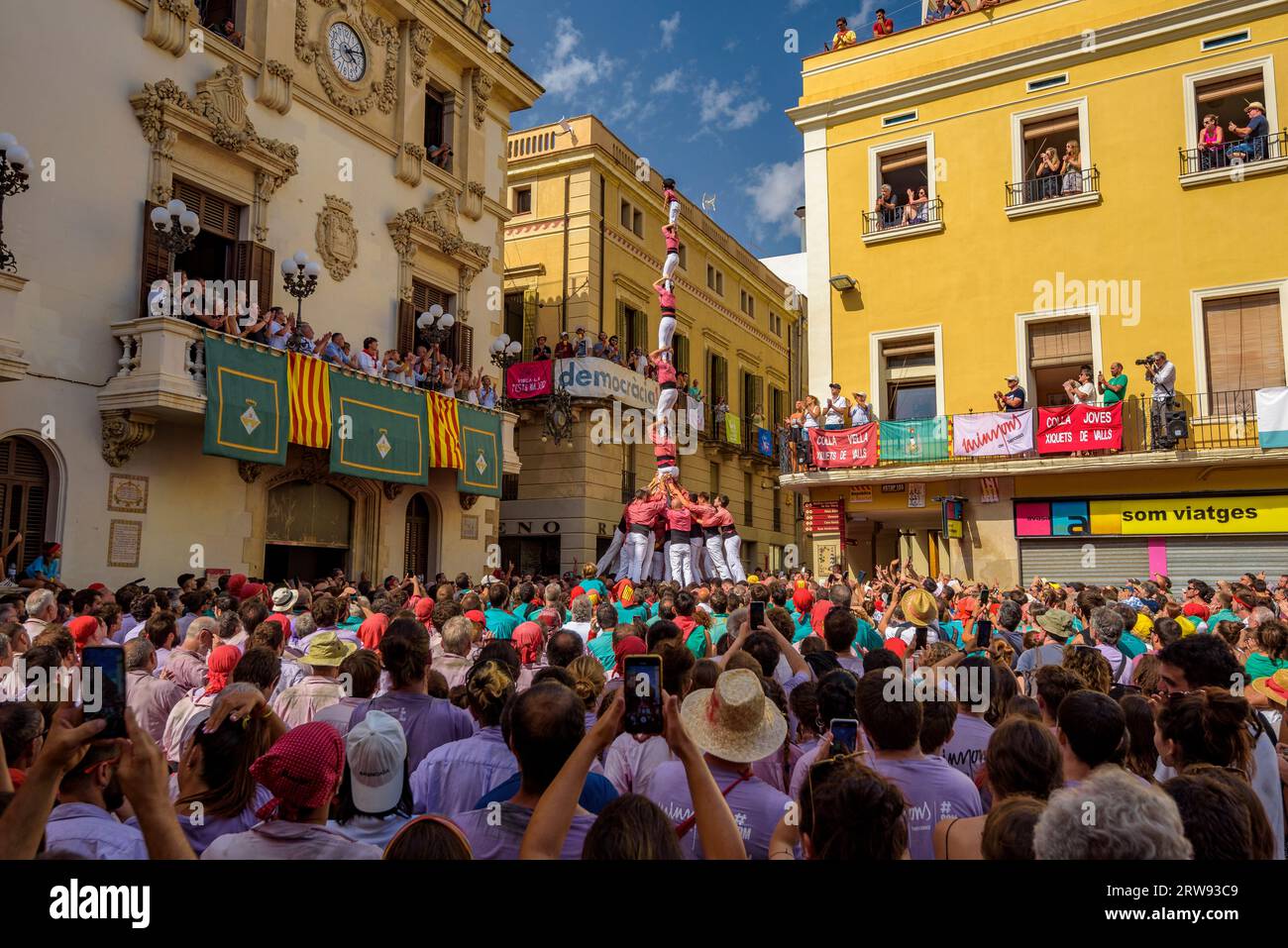Castells (human towers) on the Sant Fèlix day of 2022. The main ...