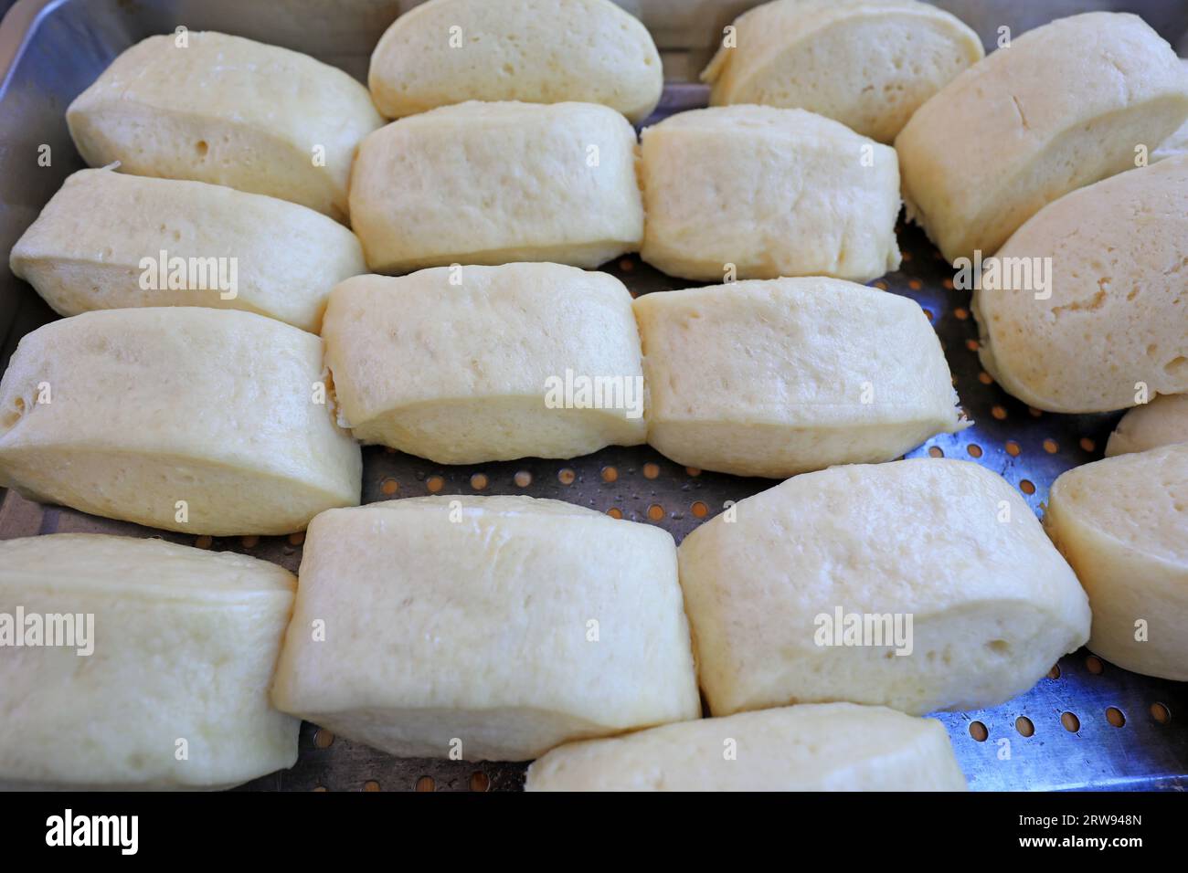 Chinese pastry traditional bread hi-res stock photography and images ...