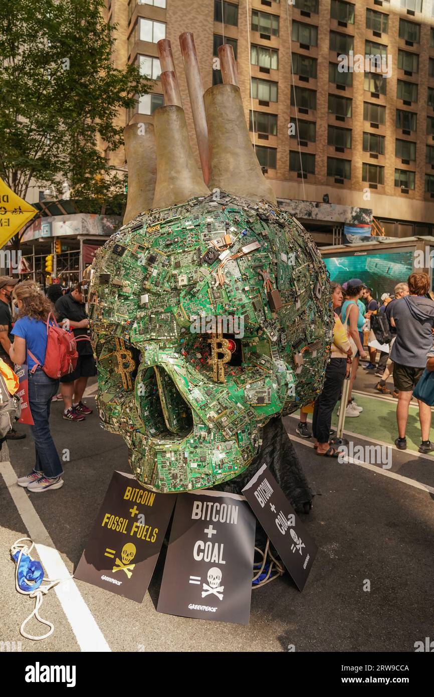 Green Peace installation by Ben Von Wong made of circuit boards seen at ...