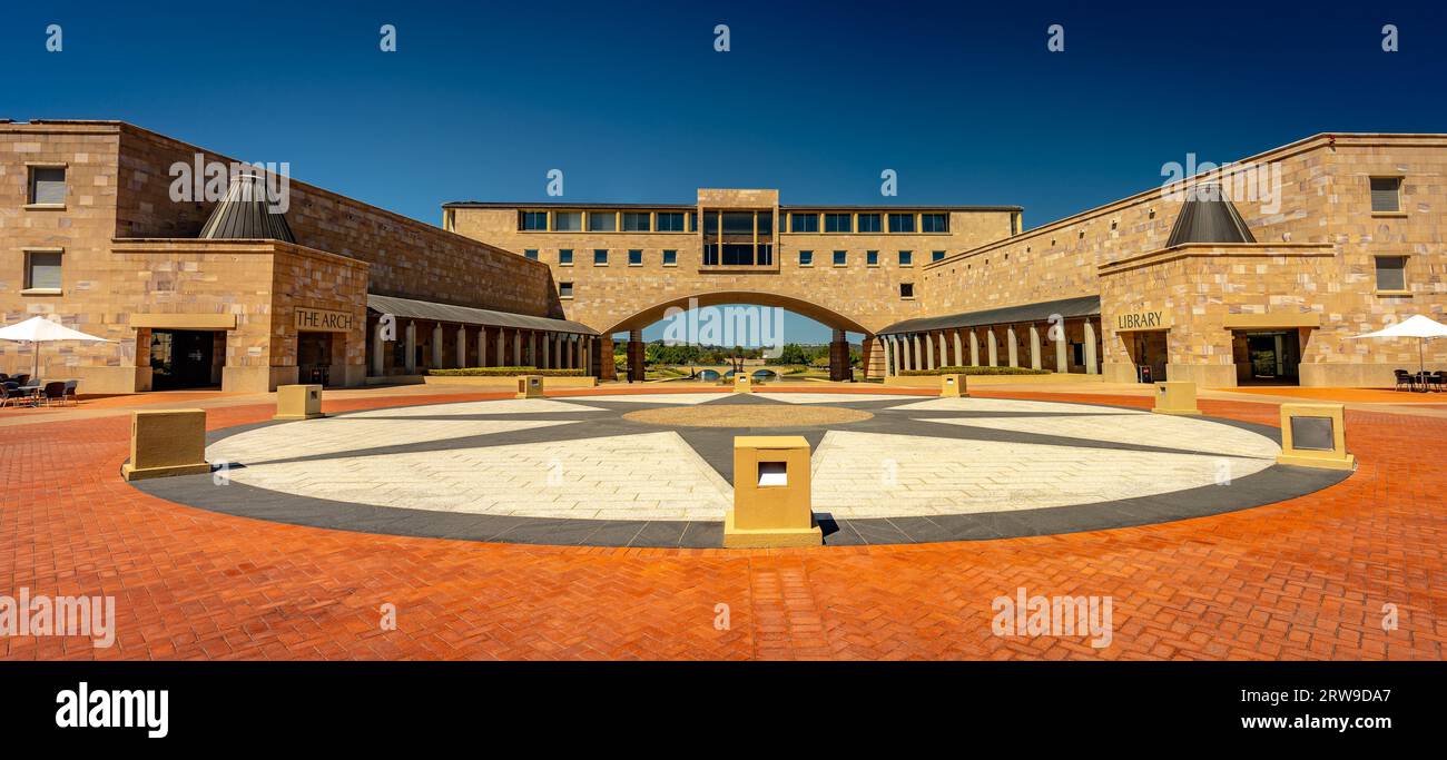 Bond university australia hi-res stock photography and images - Alamy