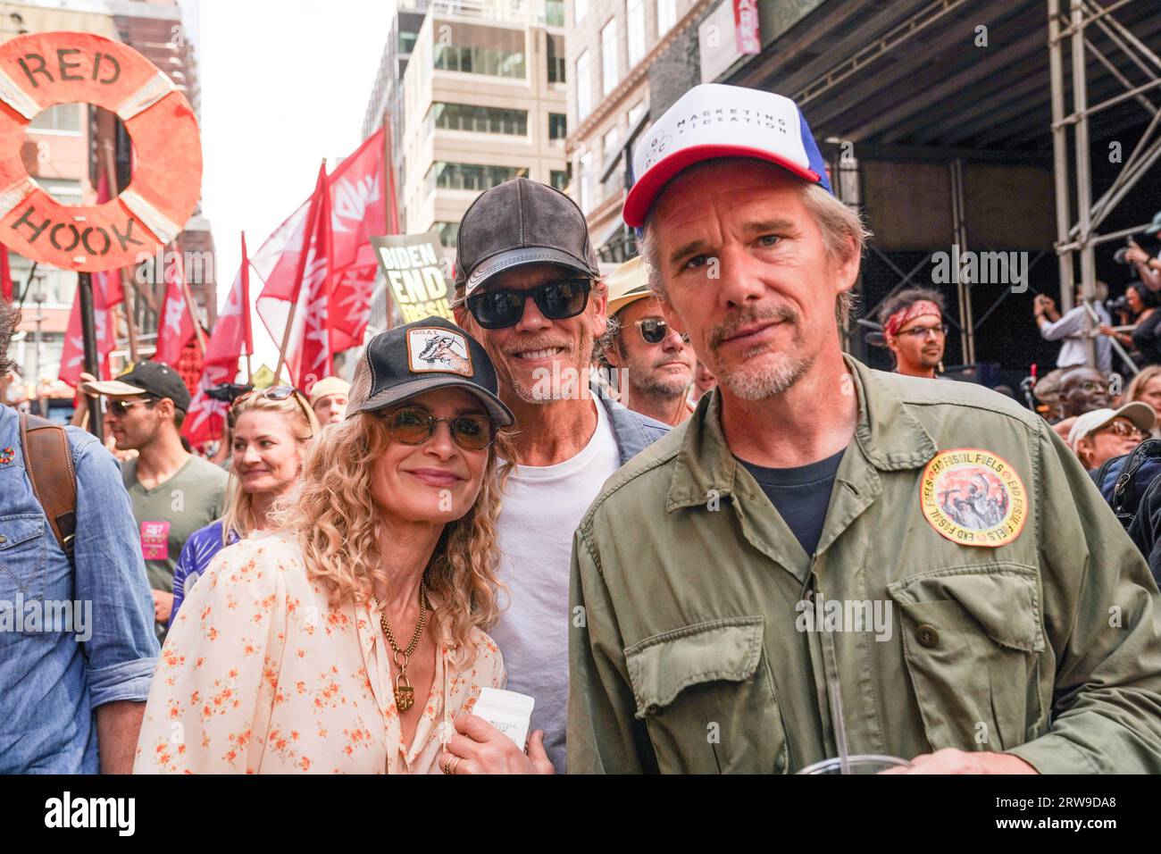 Un ethan hawke hi-res stock photography and images - Alamy