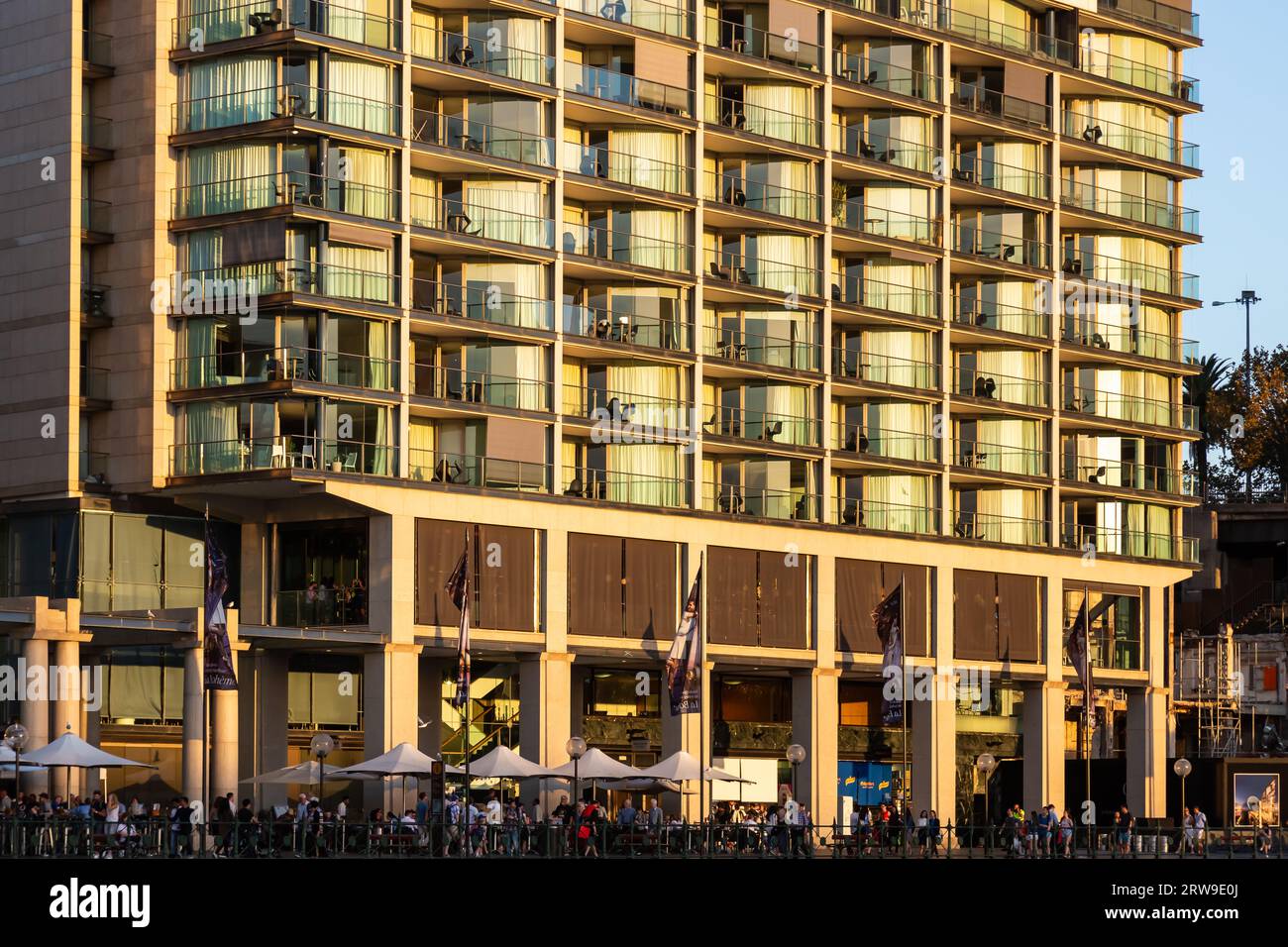 The Bennelong Apartments, Circular Quay, Sydney, Australia. The ...