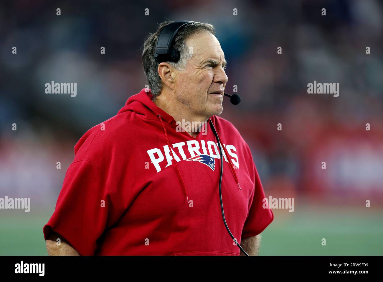New England Patriots head coach Bill Belichick during an NFL football ...