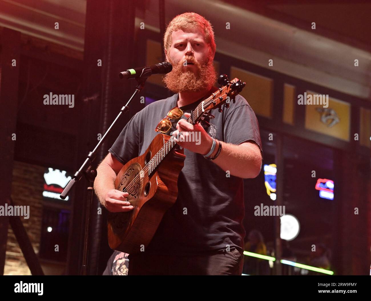 Nashville, USA. 17th Sep, 2023. Oliver Anthony onstage at Tootsie's ...