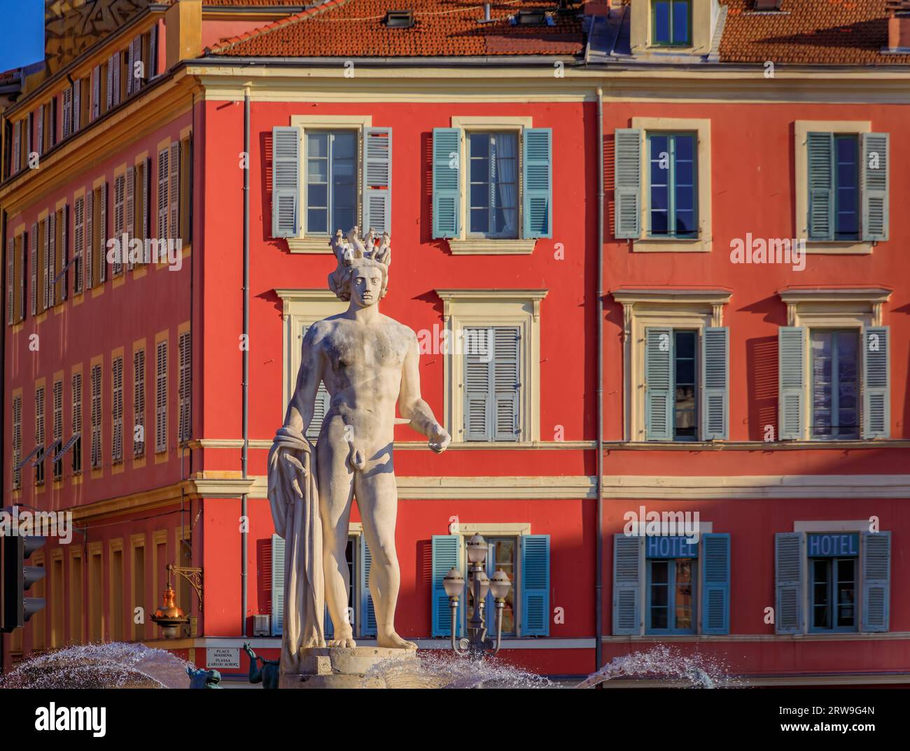 Terracotta apollo statue hi-res stock photography and images - Alamy