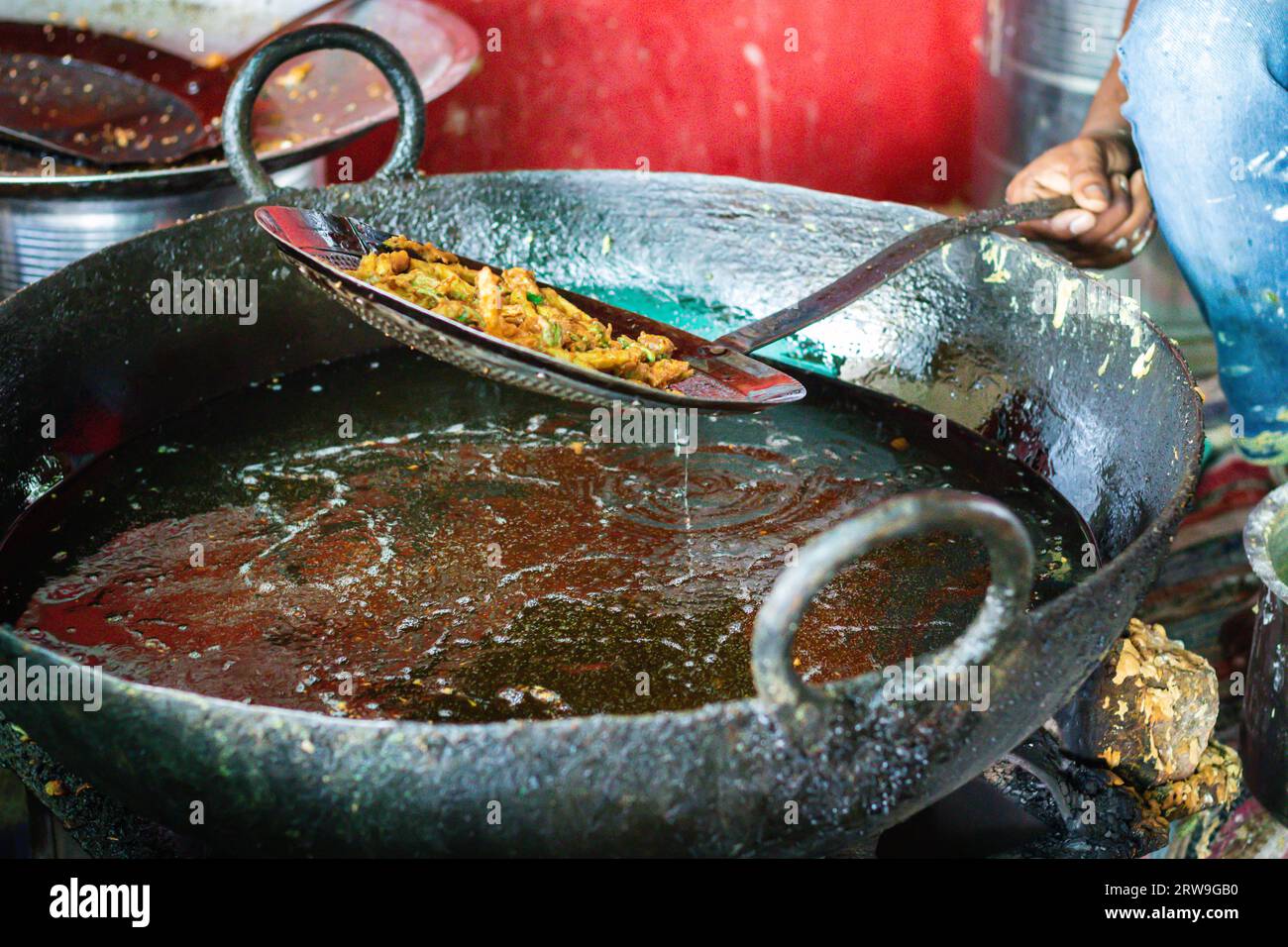 Hygienic cooking practices hi-res stock photography and images - Alamy