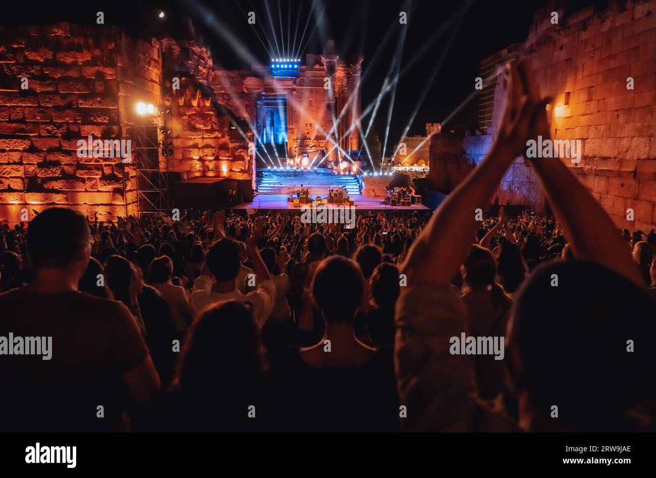 People enjoying rock music concert Stock Photo - Alamy