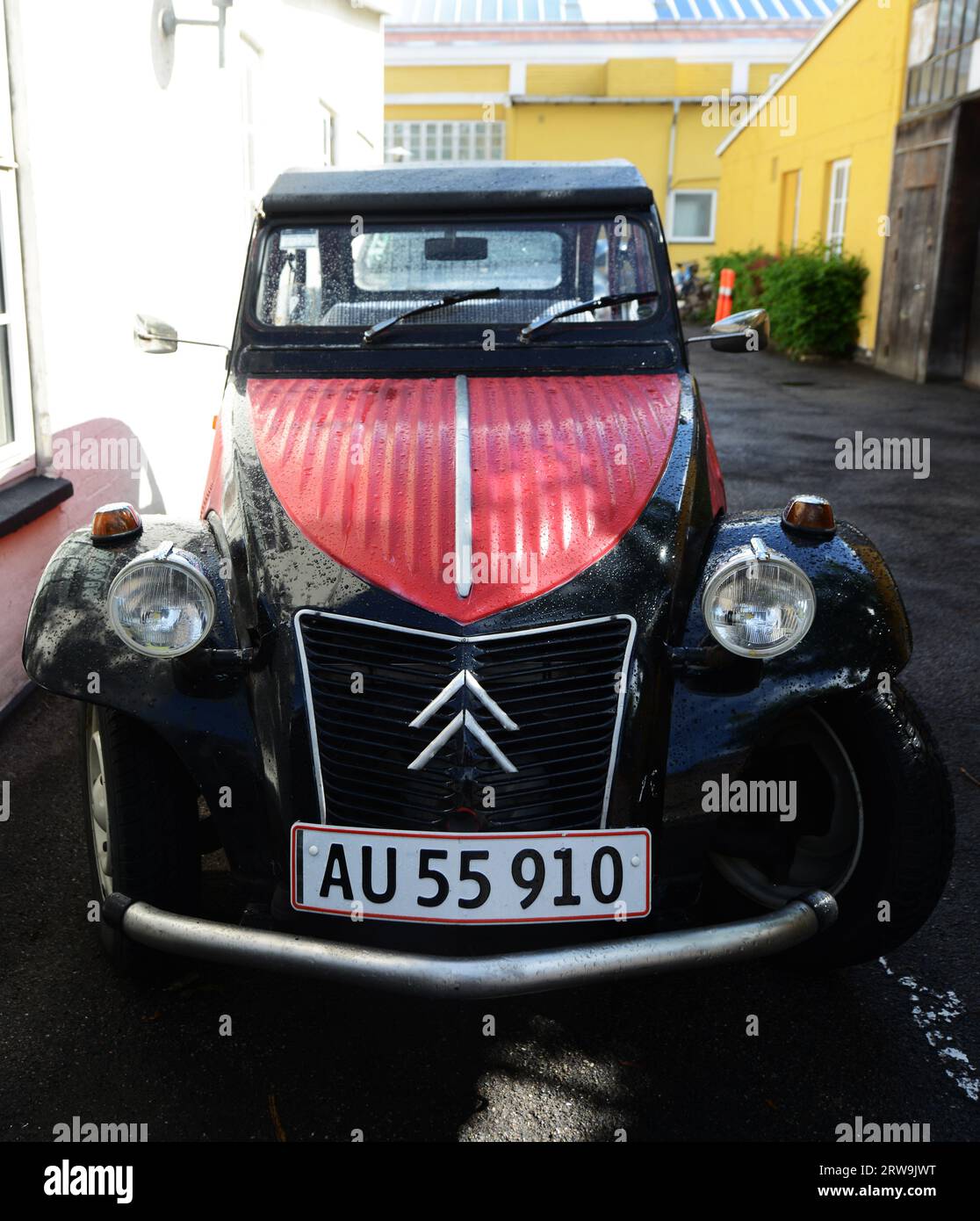 French vehicle hi-res stock photography and images - Alamy