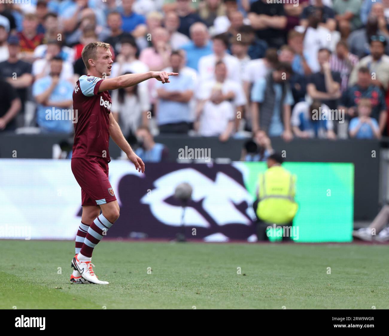London, UK. 16th Sep, 2023. James Ward-Prowse (WHU) at the West Ham ...