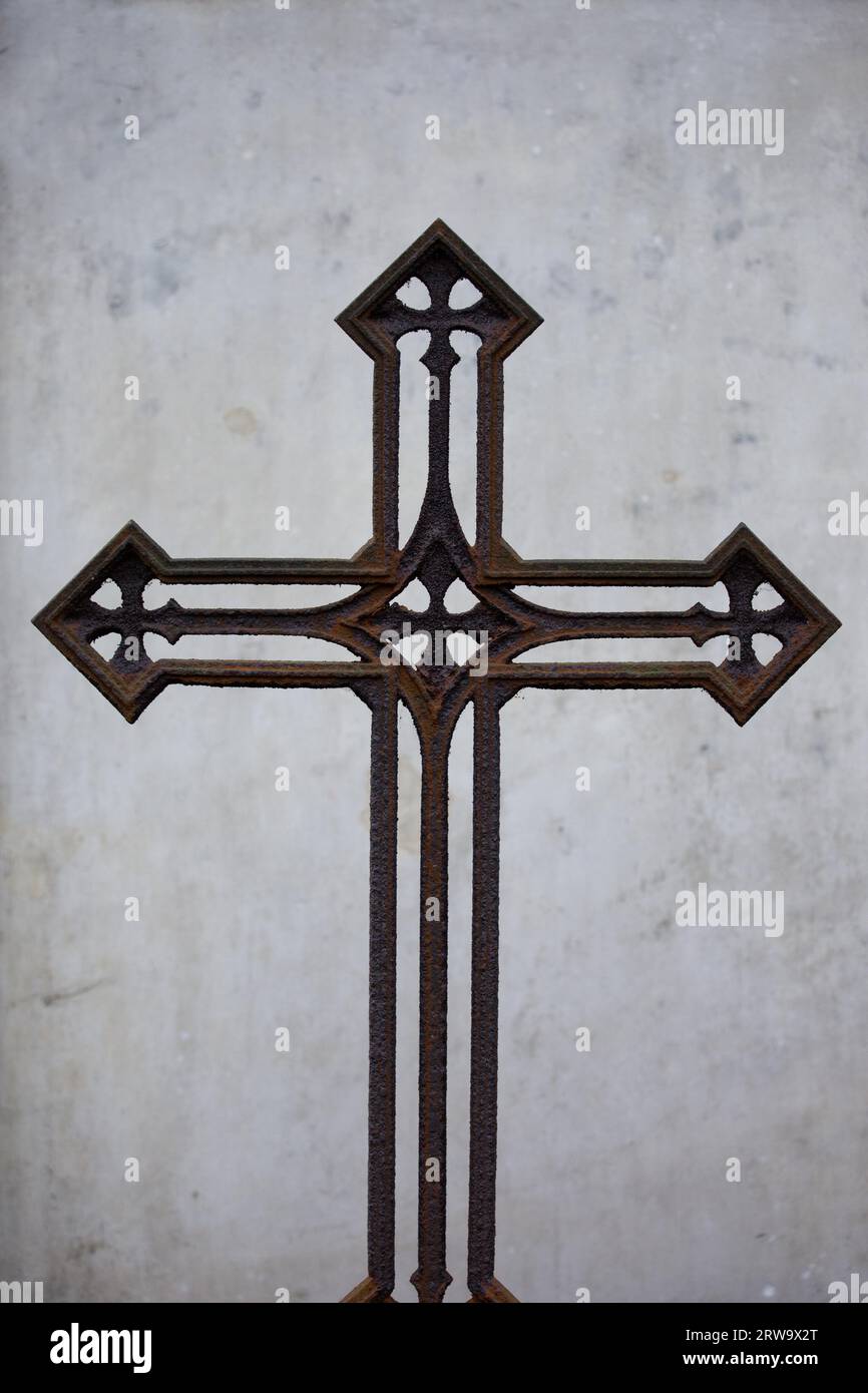 Simple Cross Design Metal DOOR GRILL DESIGN | GRILL CROSS DESIGN
