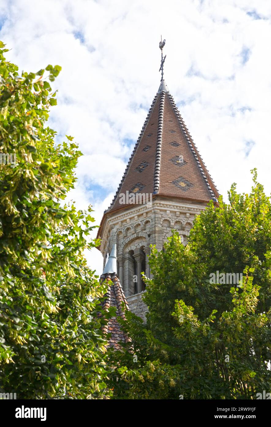 Humble catholic church building hi-res stock photography and images - Alamy