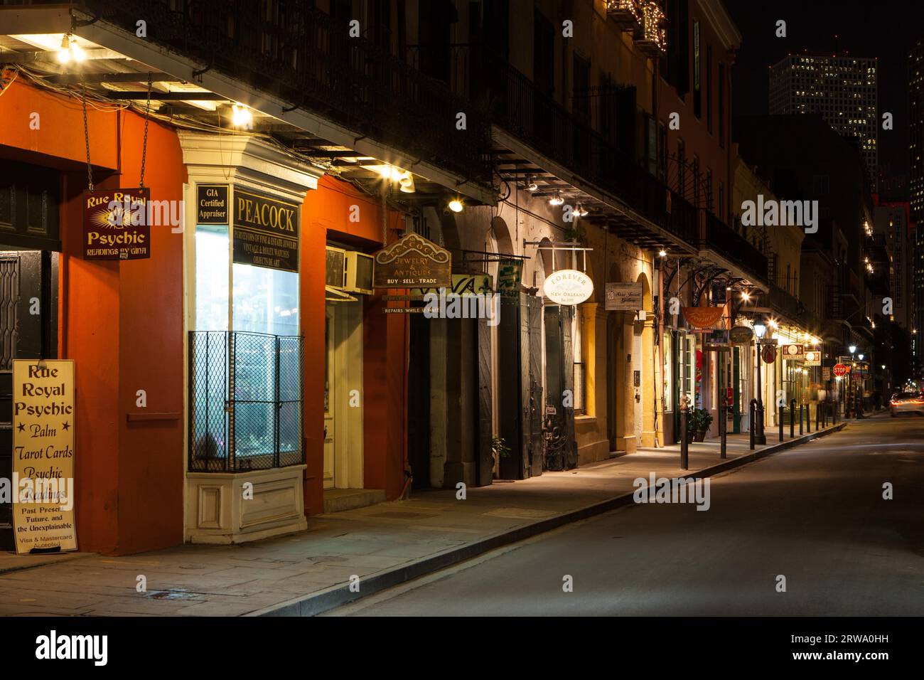 French Quarter at night in New Orleans, Louisiana, USA Stock Photo - Alamy