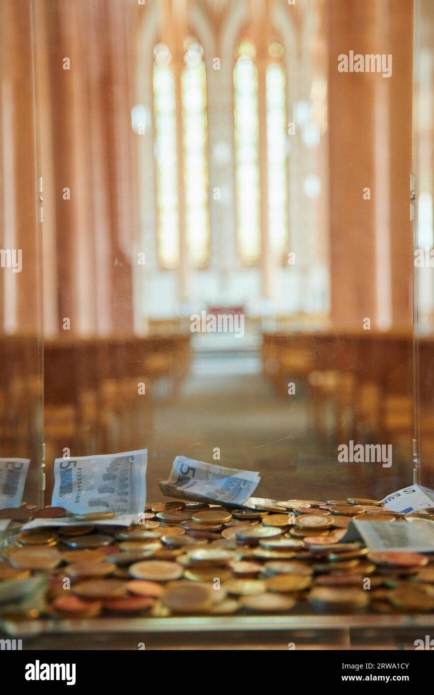 Christian donation hi-res stock photography and images - Alamy