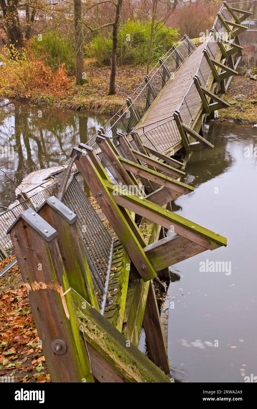 Broken handrail hi-res stock photography and images - Alamy