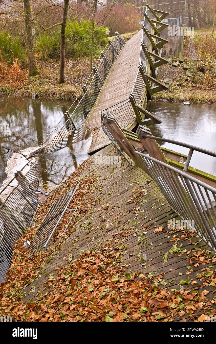 Handrail broken hi-res stock photography and images - Alamy