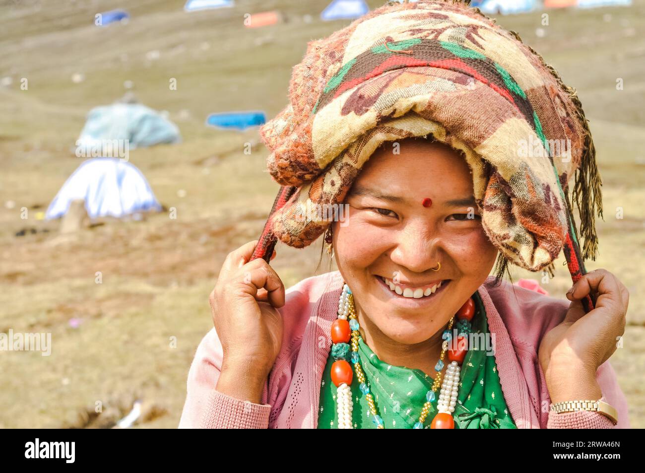 Red dot on forehead hi-res stock photography and images - Alamy