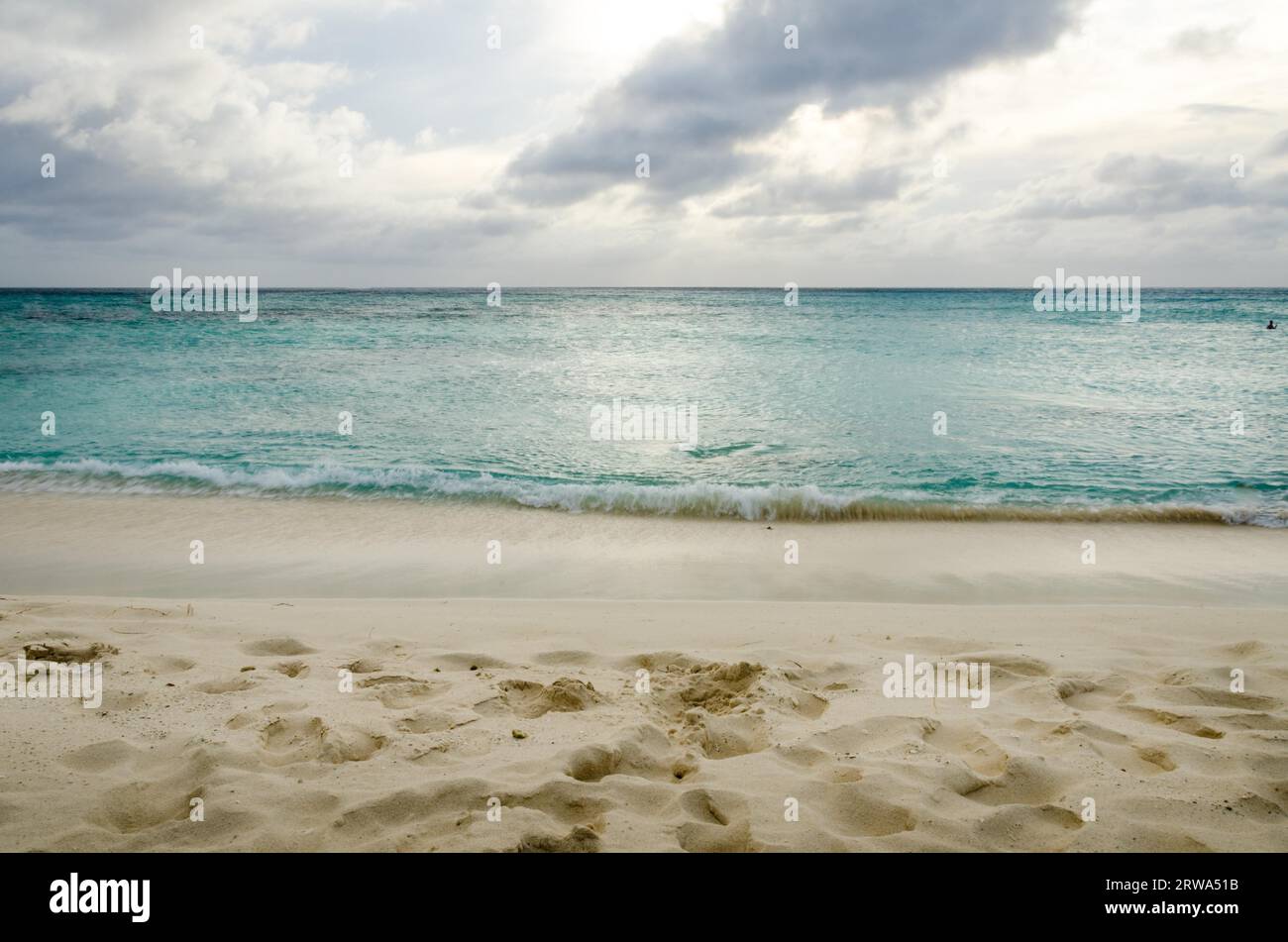 Panorama view of the turquoise Caribbean sea in Aruba Stock Photo - Alamy