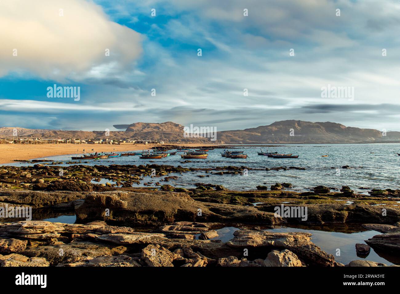 Beautiful Seascape of Mubarak Village Karachi. Fishing Harbor Stock ...