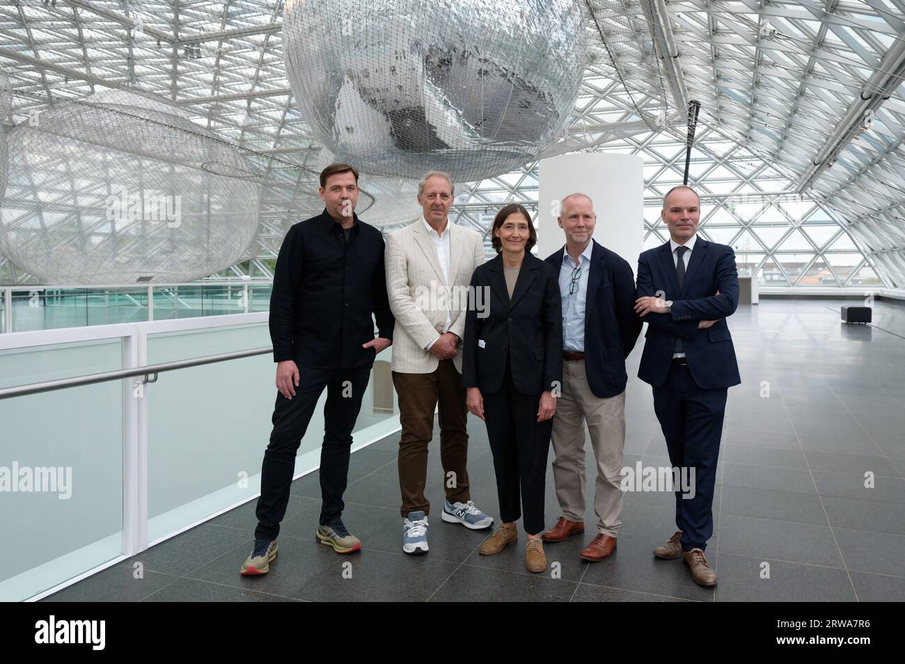 Duesseldorf, Germany. 18th Sep, 2023. The members of the founding ...