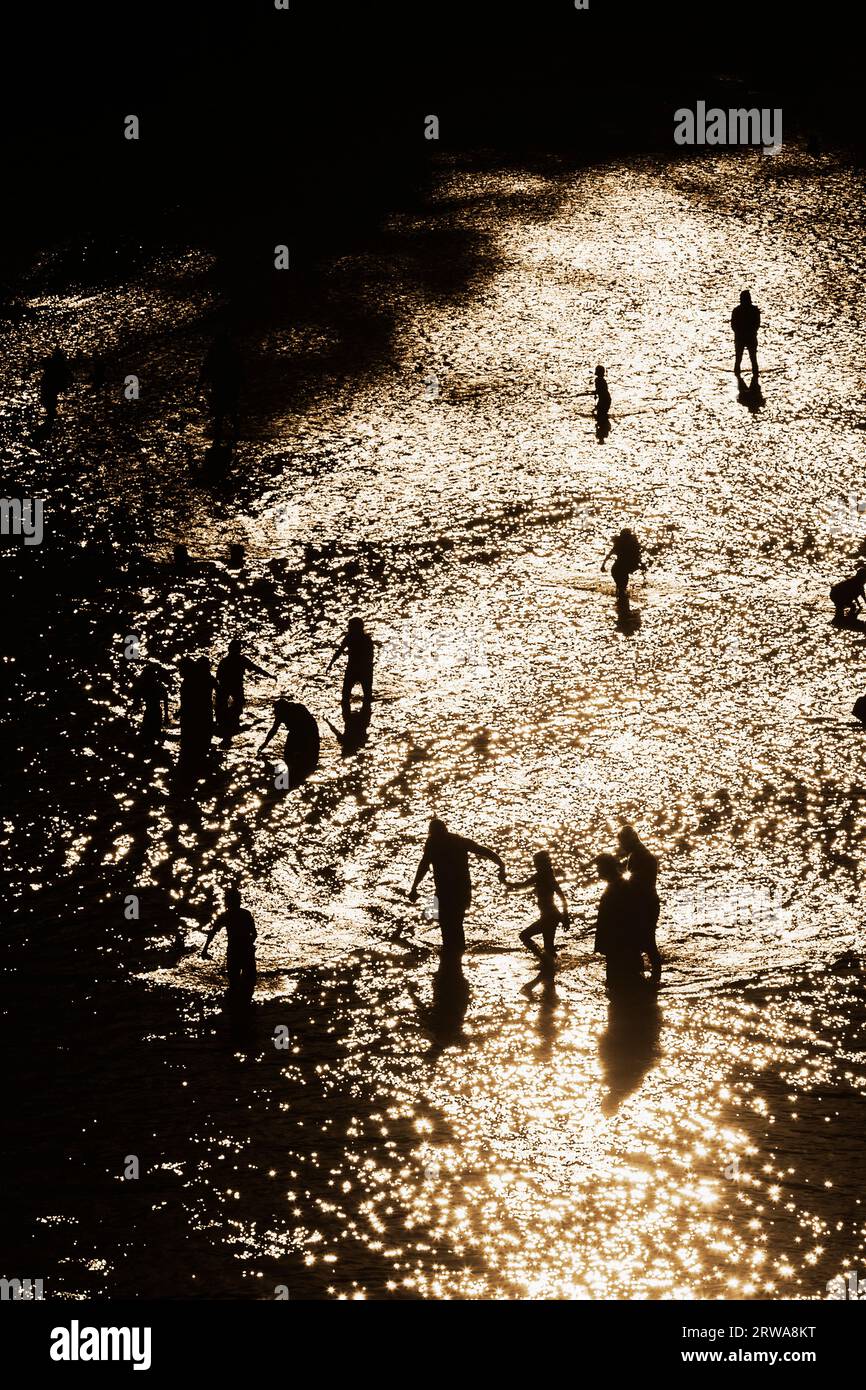 Looking down on people hi-res stock photography and images - Alamy