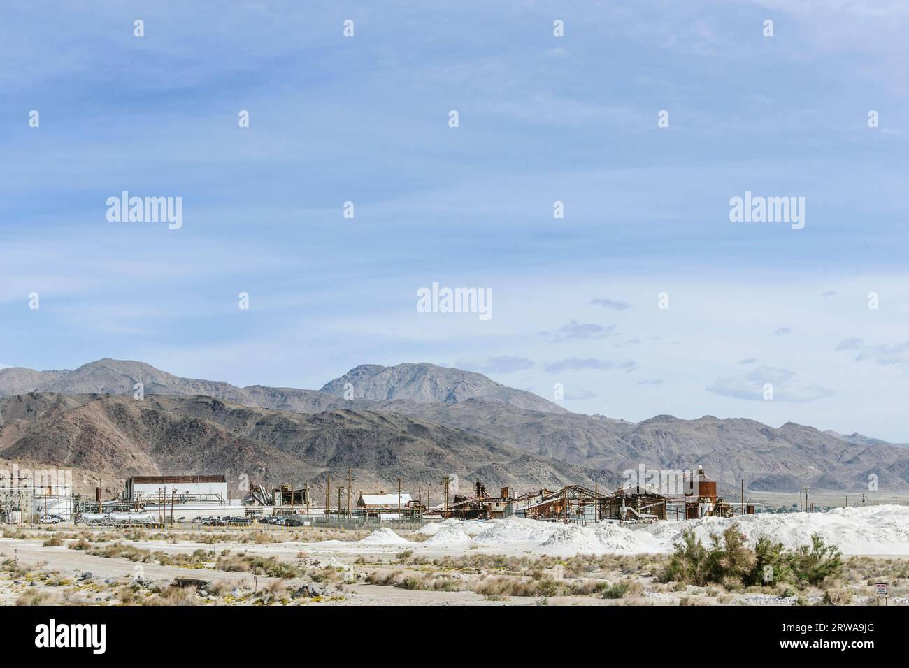 Desert building materials hi-res stock photography and images - Alamy