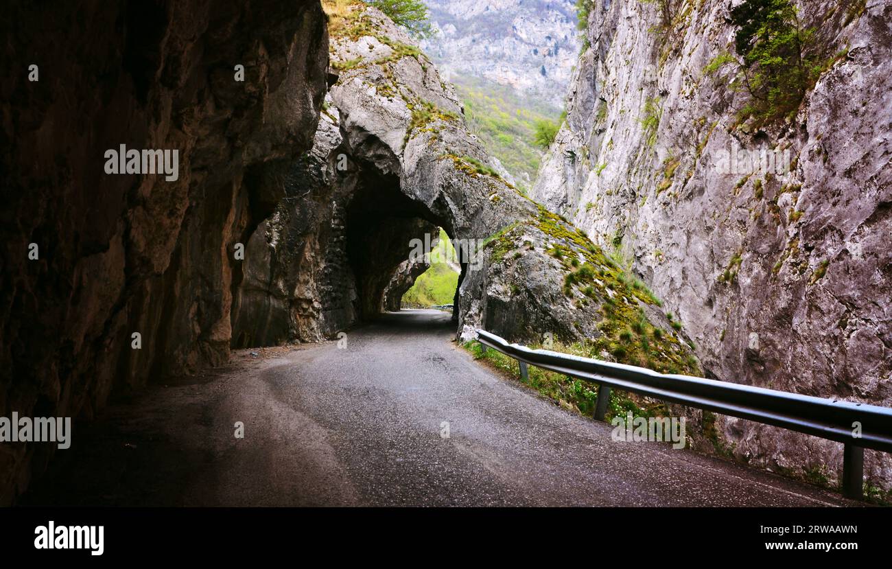 Gryka e rugoves hi-res stock photography and images - Alamy