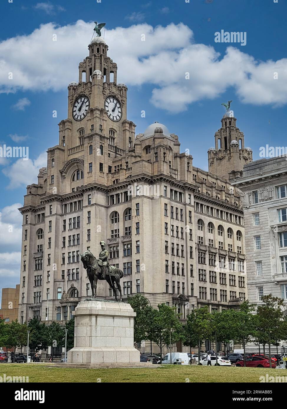 Royal liver building edward hi-res stock photography and images - Alamy