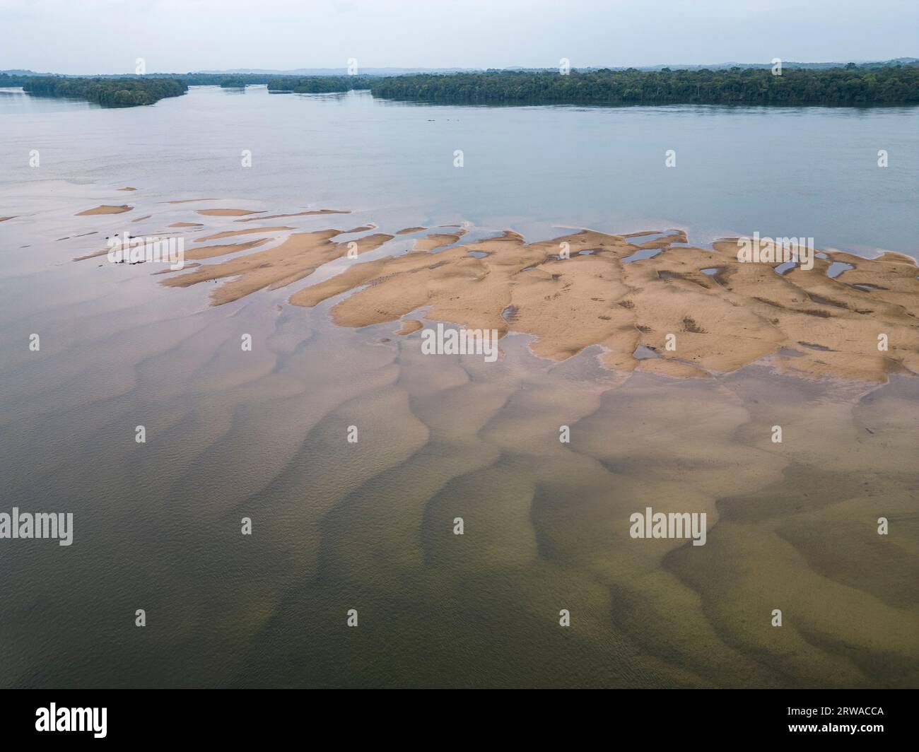 Beautiful aerial view to islands and sandbanks in wild green amazon ...