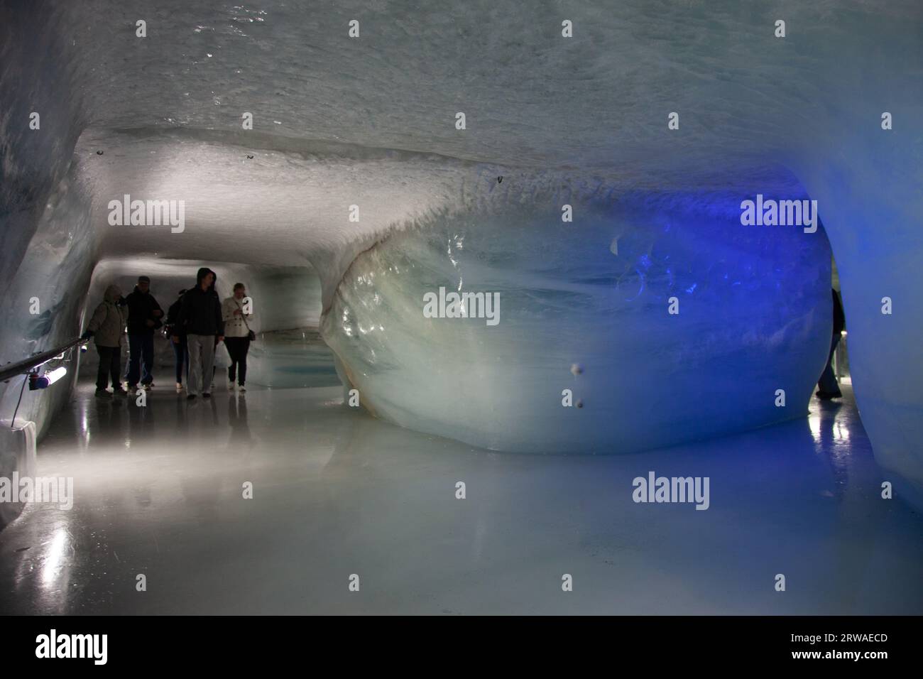 Taking the train ride up to Jungfraujoch, the top of Europe Stock Photo ...