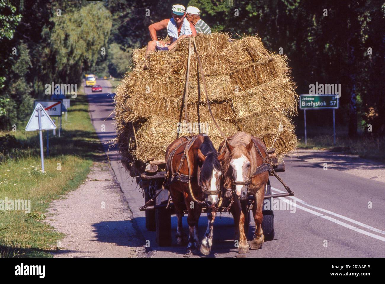 Farmers carriage hi-res stock photography and images - Alamy
