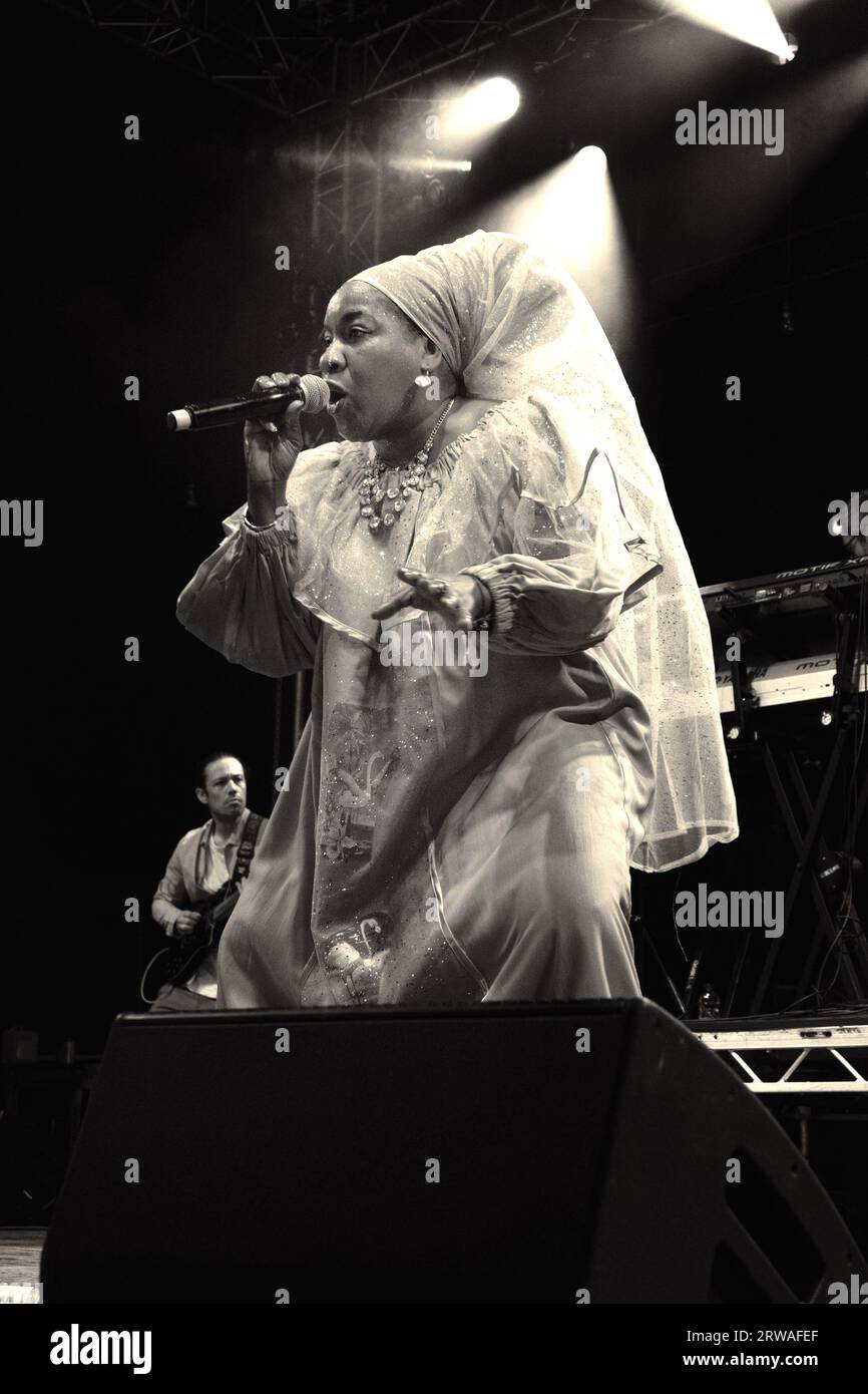 Reggae singer hi-res stock photography and images - Alamy