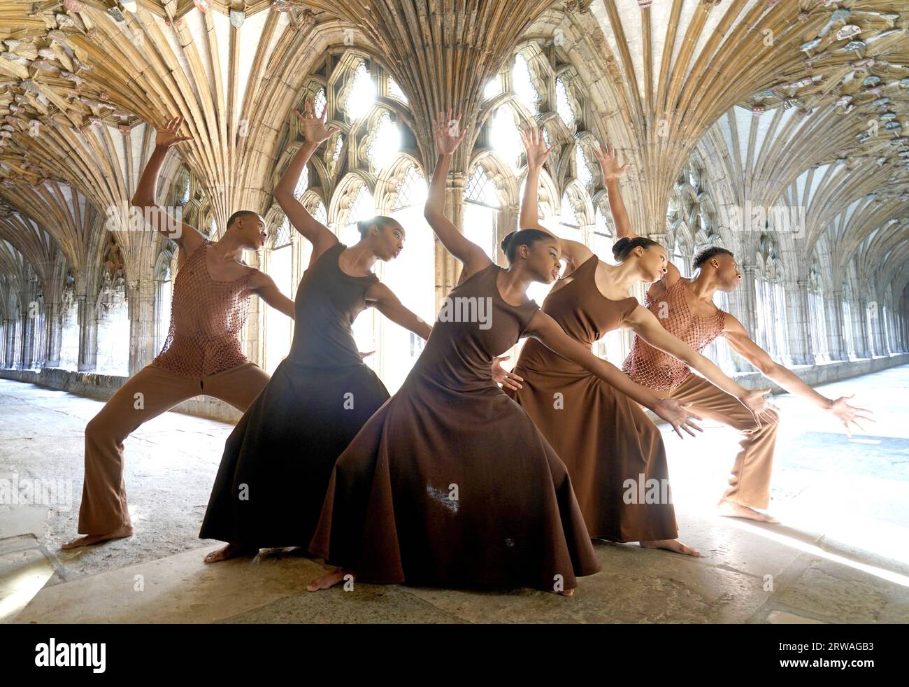 Revelations alvin ailey hi-res stock photography and images - Alamy