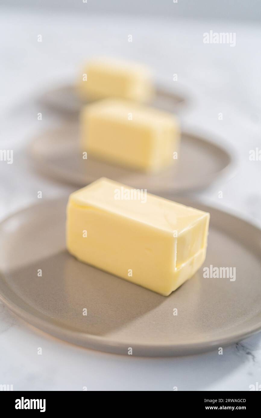 Melting unsalted butter Stock Photo - Alamy