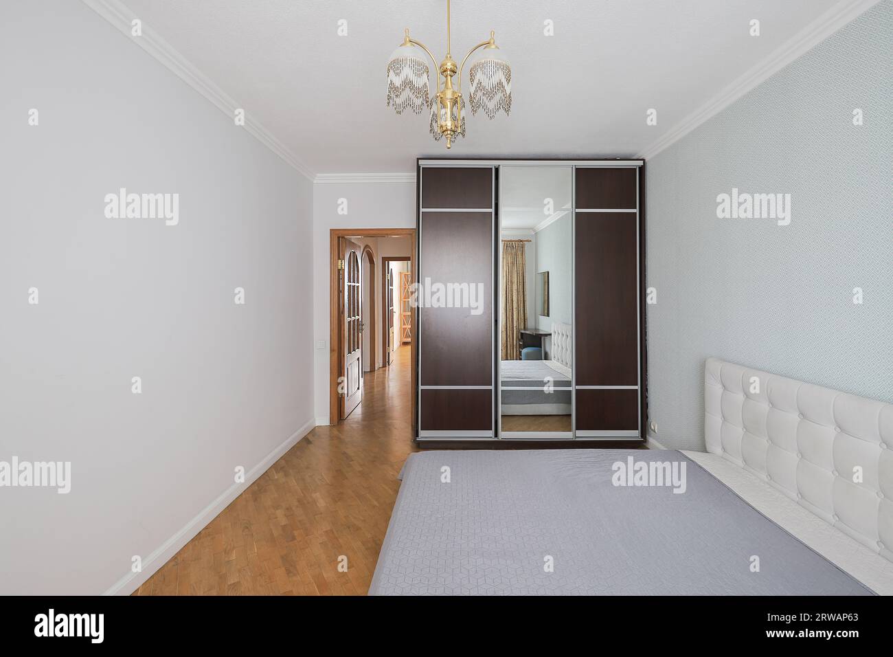 Sliding bed hi-res stock photography and images - Alamy