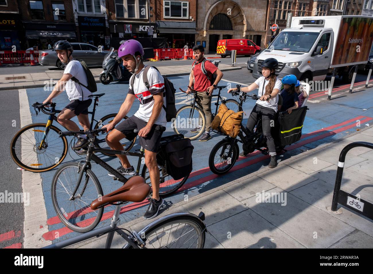 Busy cycle lane superhighway in Aldgate / Whitechapel on 16th August ...