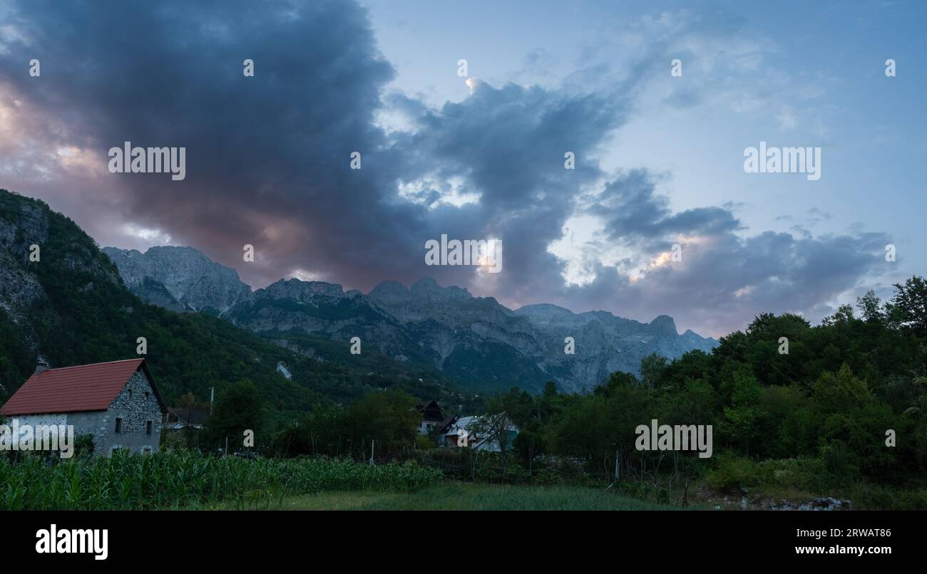 Valle de theth hi-res stock photography and images - Alamy