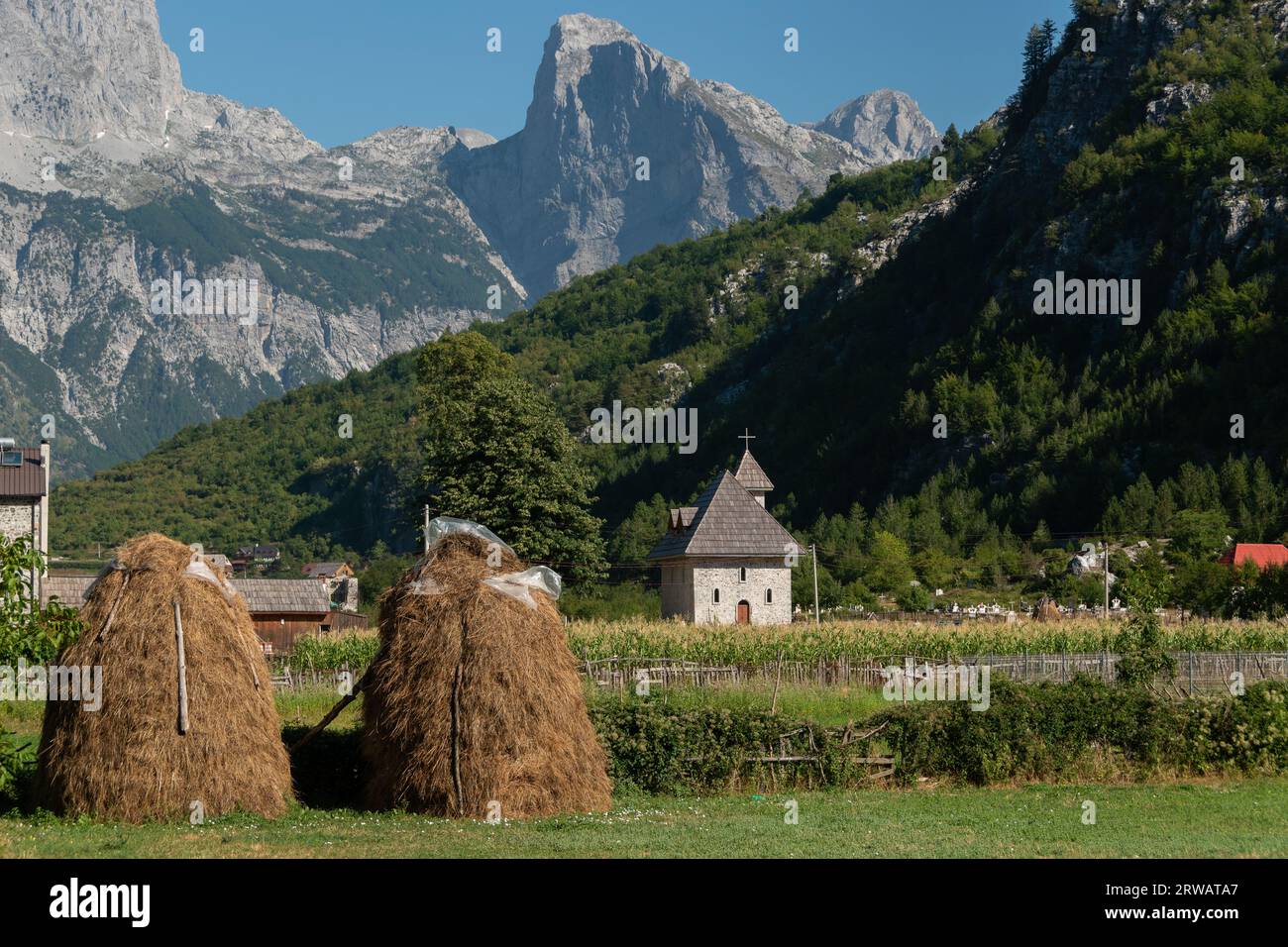 Village of albany hi-res stock photography and images - Alamy