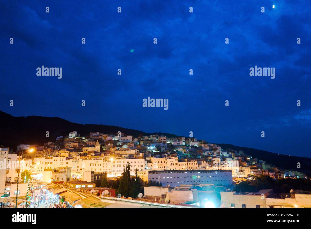 Panorama urban roofs night hi-res stock photography and images - Alamy