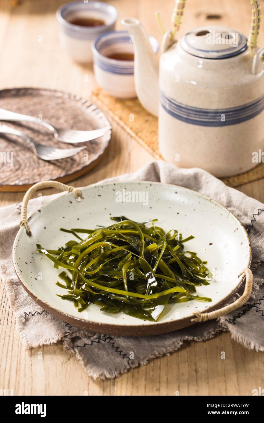 Dry Seaweed Strips or Dry Kelp Stock Photo - Alamy