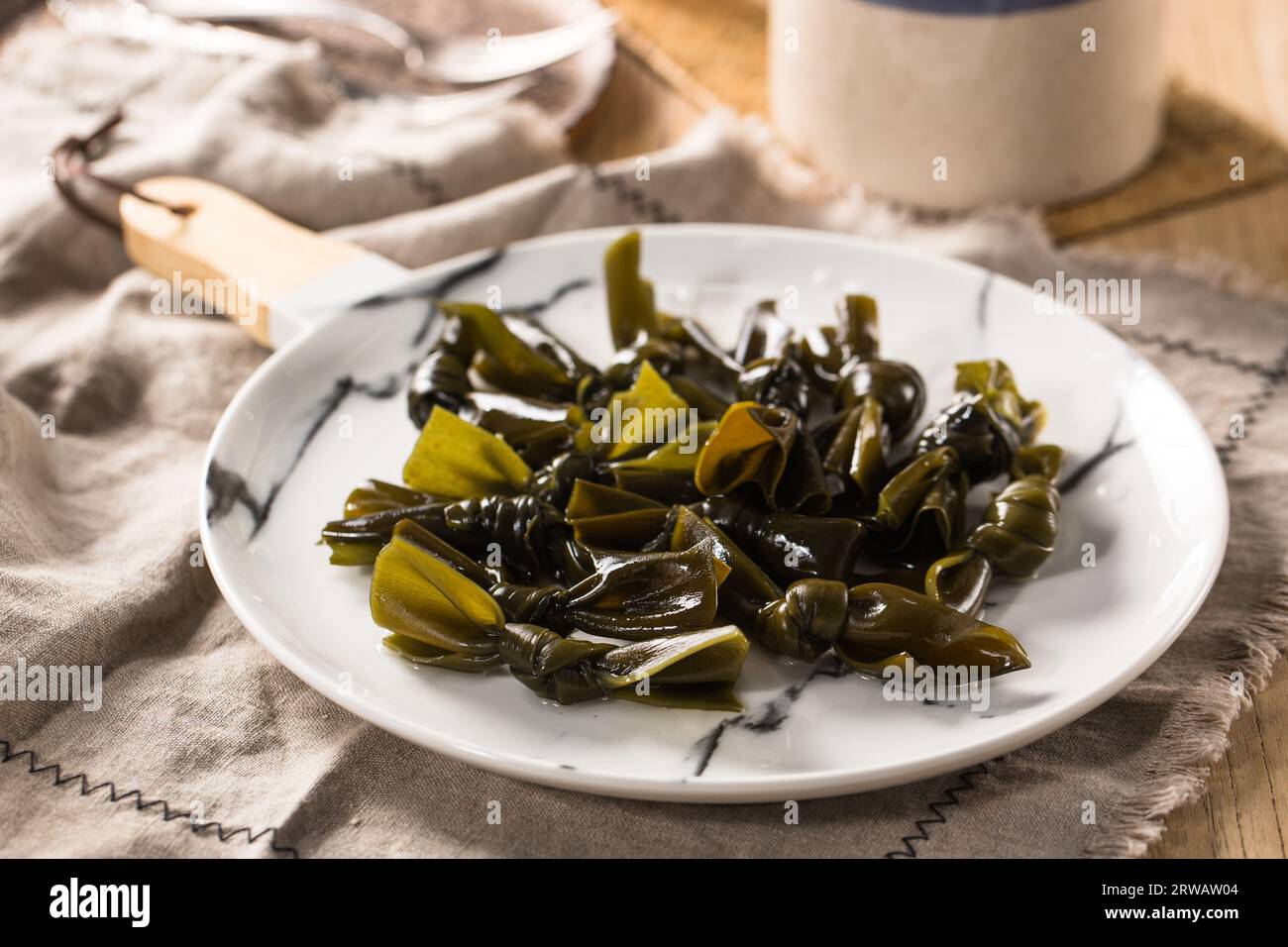Dry Seaweed Strips or Dry Kelp Stock Photo - Alamy