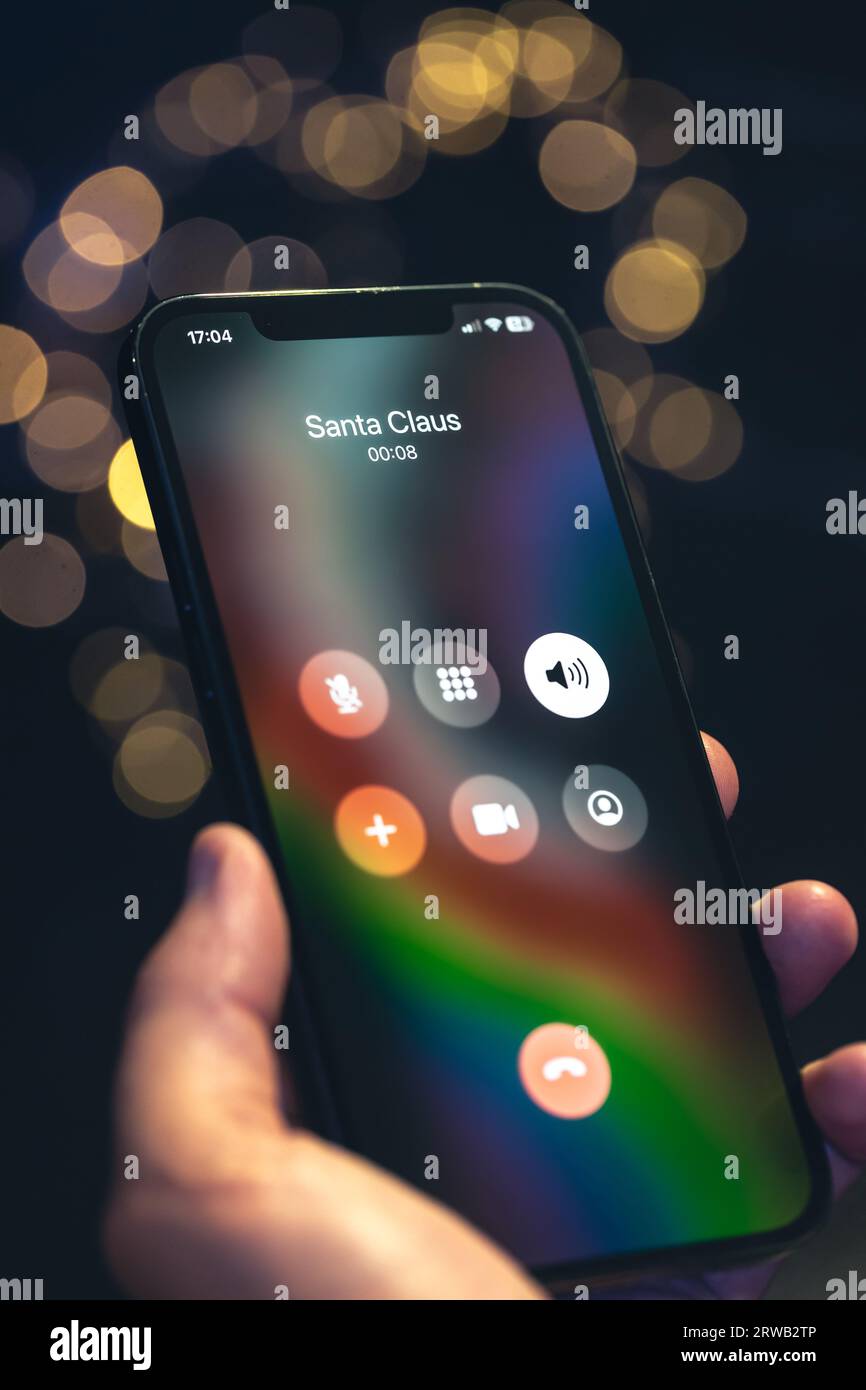 Christmas incoming call screen from Santa Claus Stock Photo - Alamy