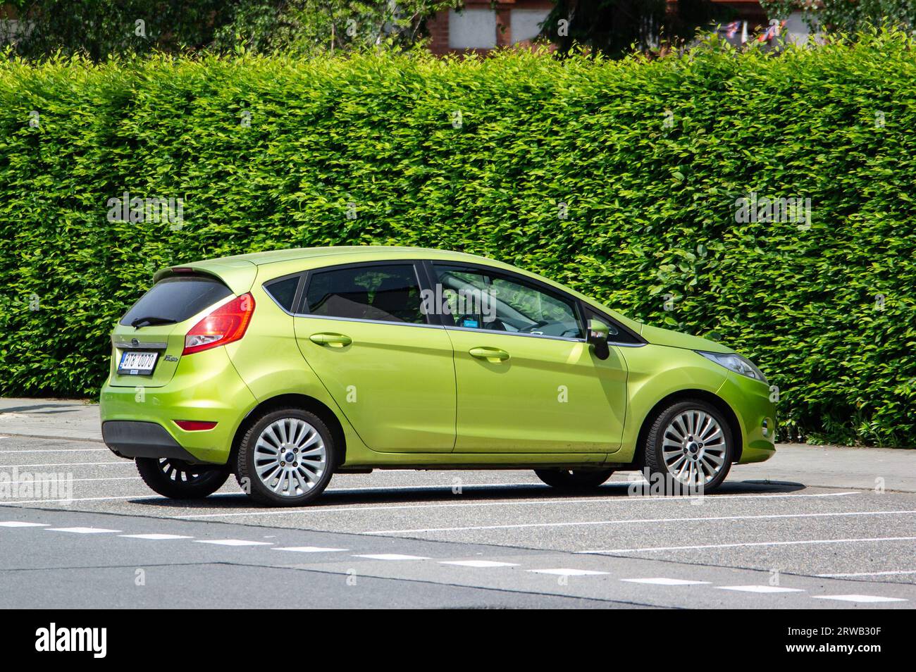 6th generation hi-res stock photography and images - Alamy